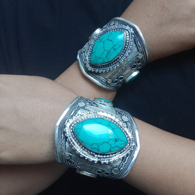 Ethnic Green Stone Handcuff Bracelet – Vintarust